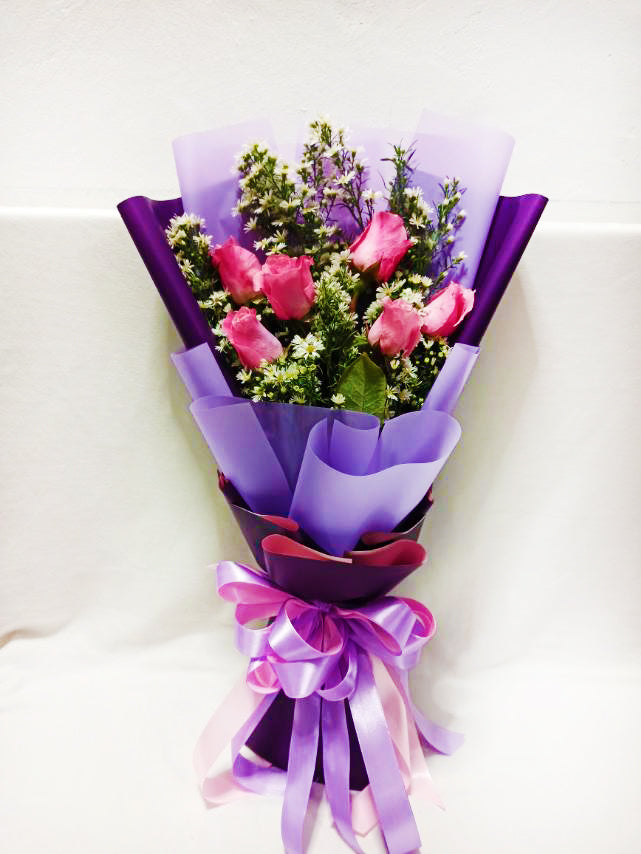 6 - Spray purple – CREATIVE LOVE FLOWER DESIGN SERVICES